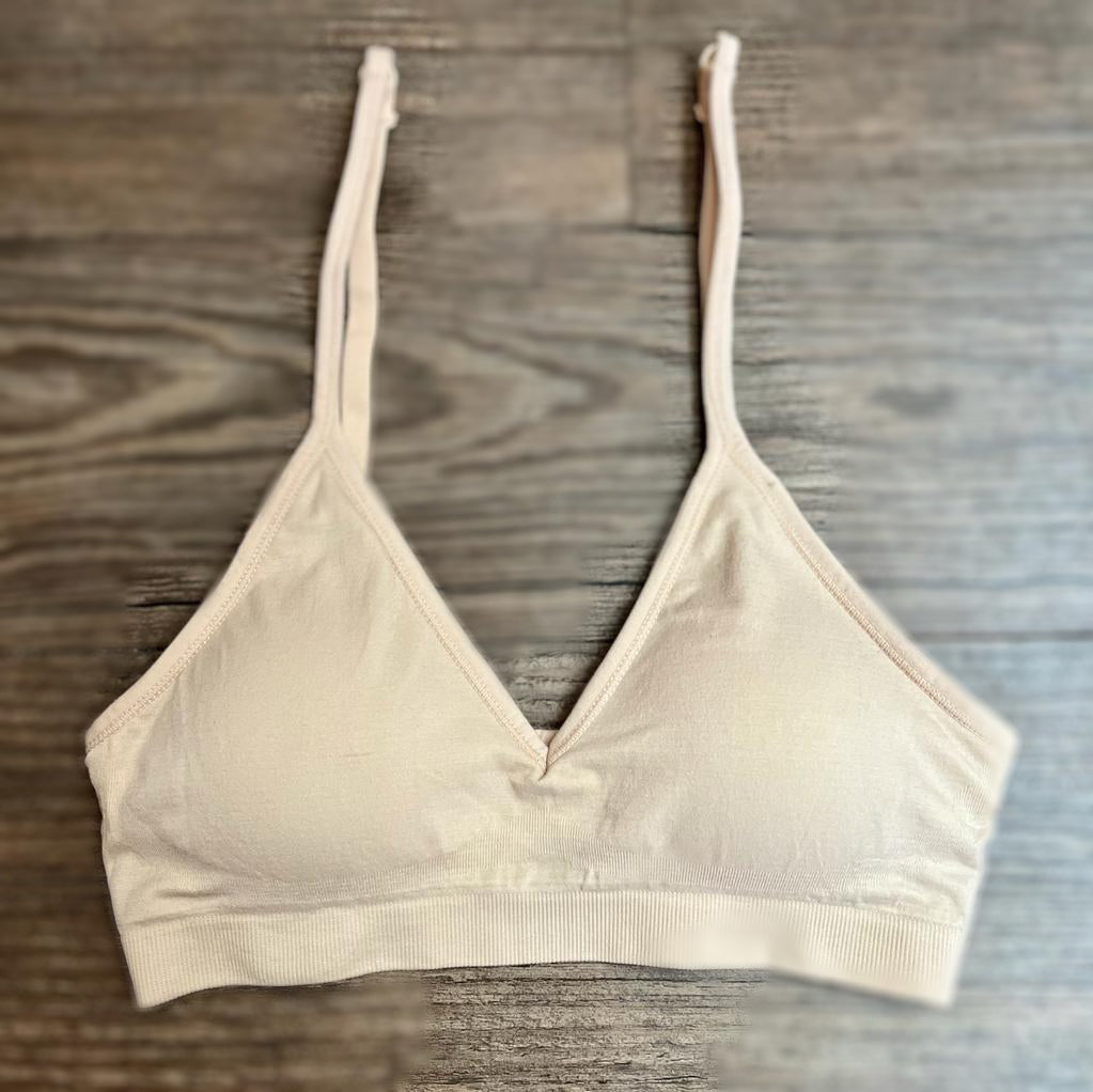 Beige Seamless Bra Plus – Peplum Clothing
